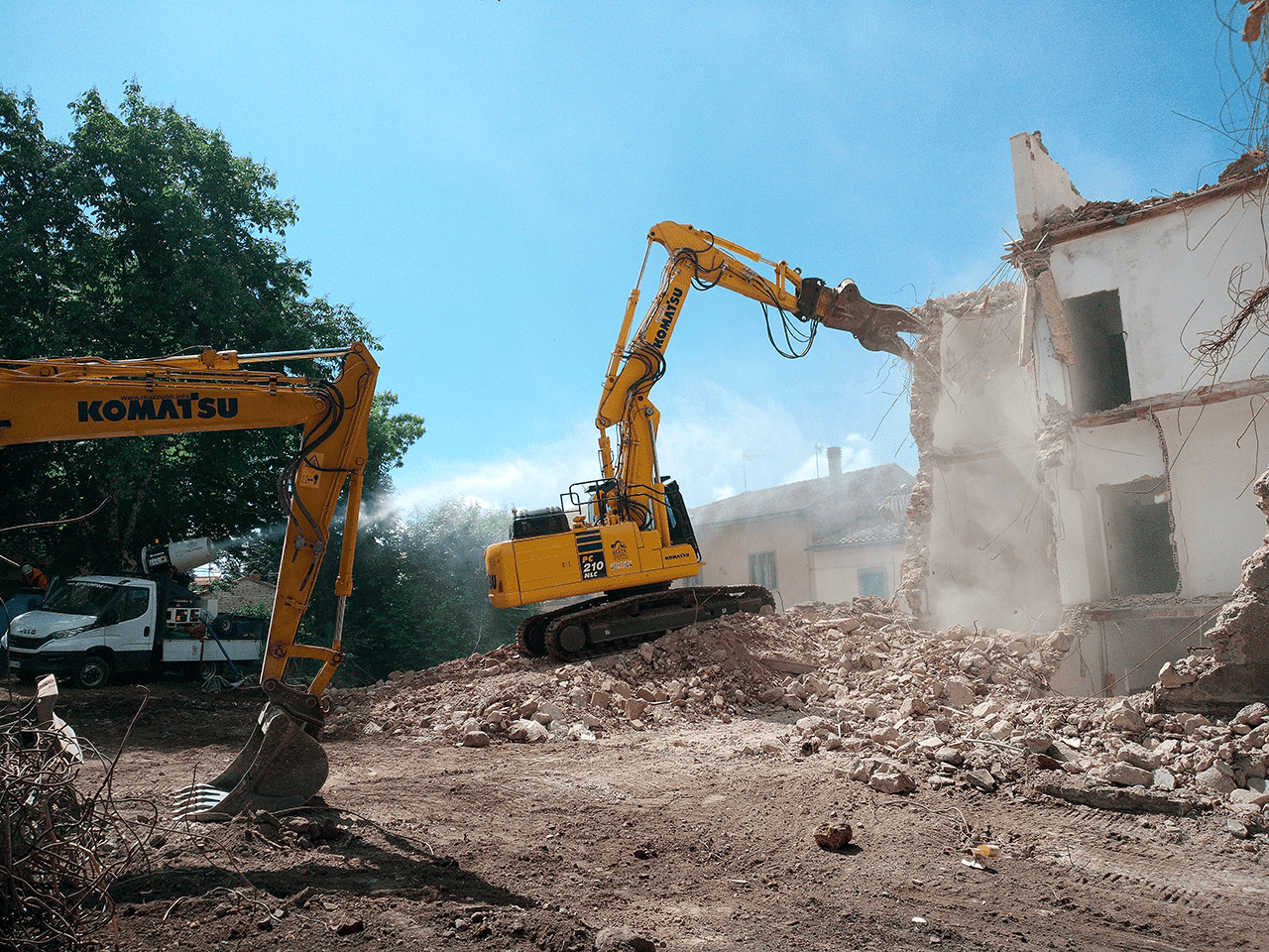 Avviata la Demolizione e Riqualificazione dell'Ex-Struttura 'Il ...